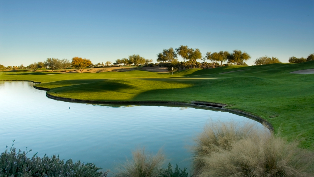 About Us – Birds Golf Sports Lounge